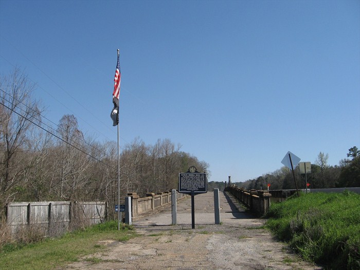 A town in Alabama was once named Utopia. Do you know which one ...