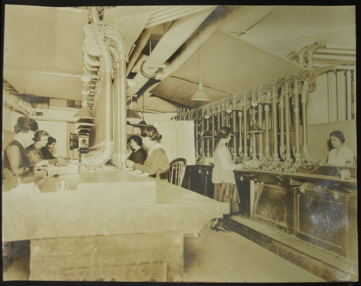 Do you remember the pneumatic tube cash system? – Alabama Pioneers