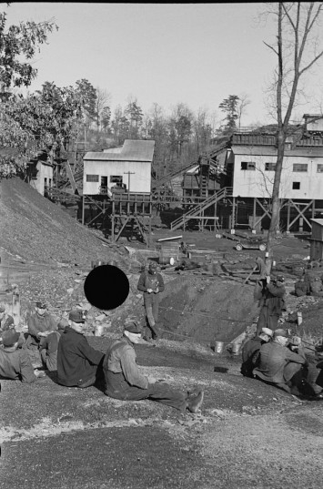 The faces in the 33 photos of Coal Miners in and around Birmingham ...