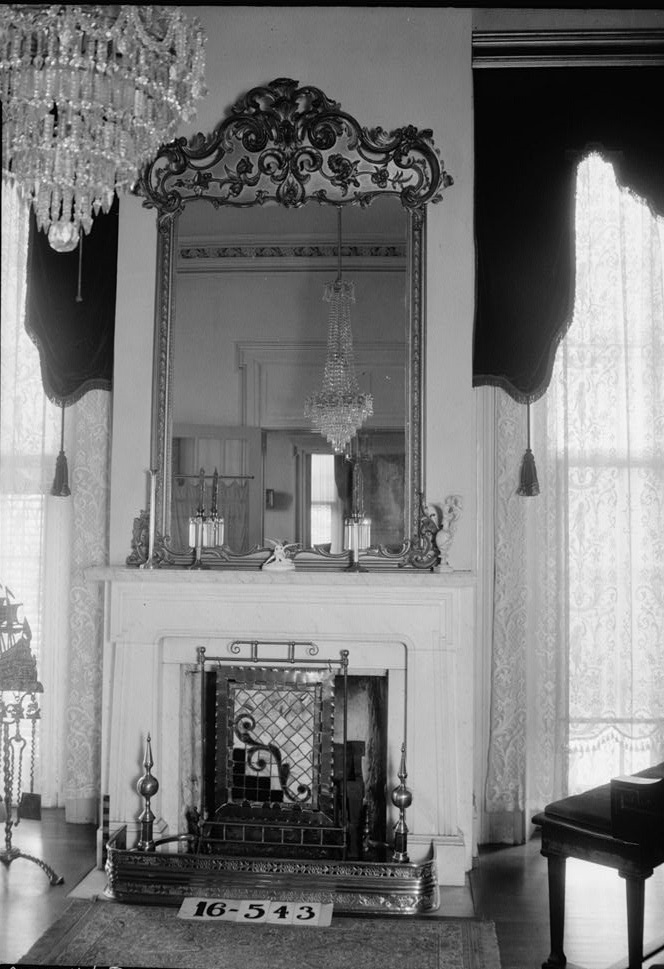 Varner-Alexander House [old photographs] – built by pioneer William ...