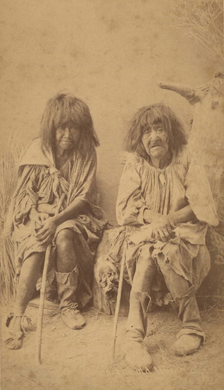 Some historic photographs & information of early 20th century Native ...