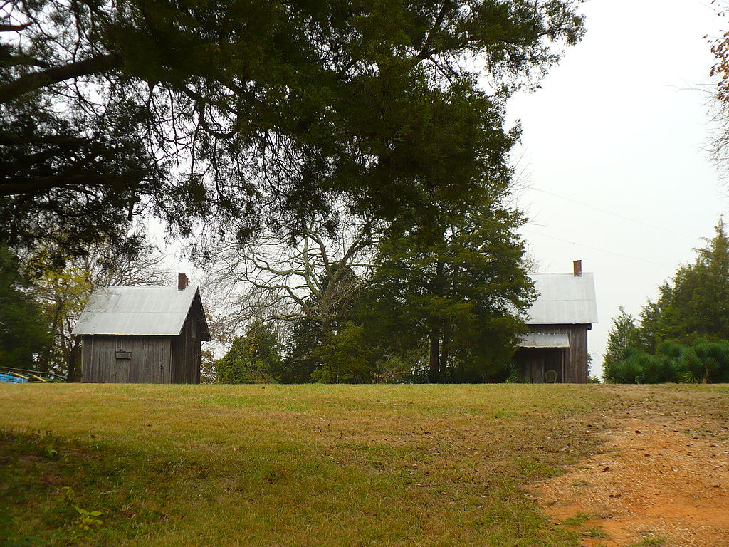 There were many historic Plantations near Faunsdale, Marengo County ...